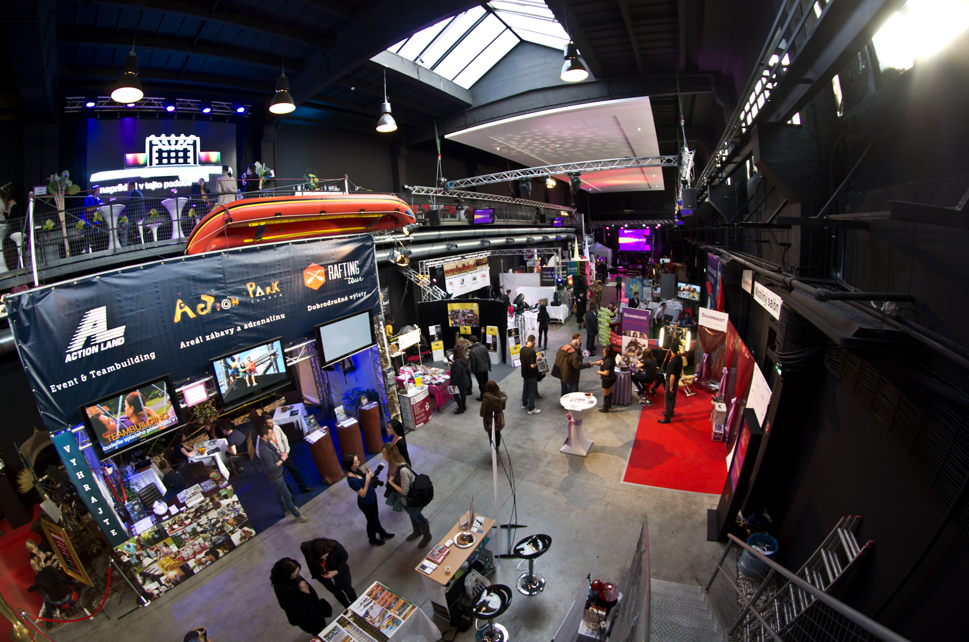 Refinery Gallery • Vlčie hrdlo, Bratislava